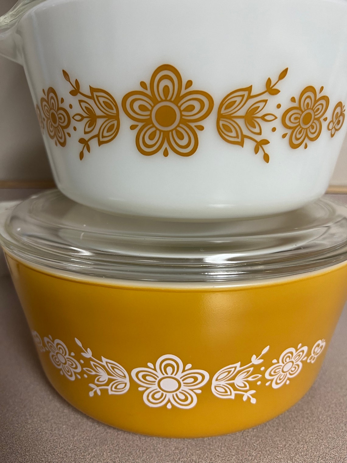 Vintage Pyrex Butterfly Gold Casserole Set of 5 & Lids 475 474 473 472 ...
