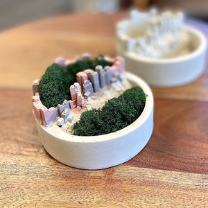 City in the Hands, Concrete Home Decor, Moss Planter, Metropolis ...