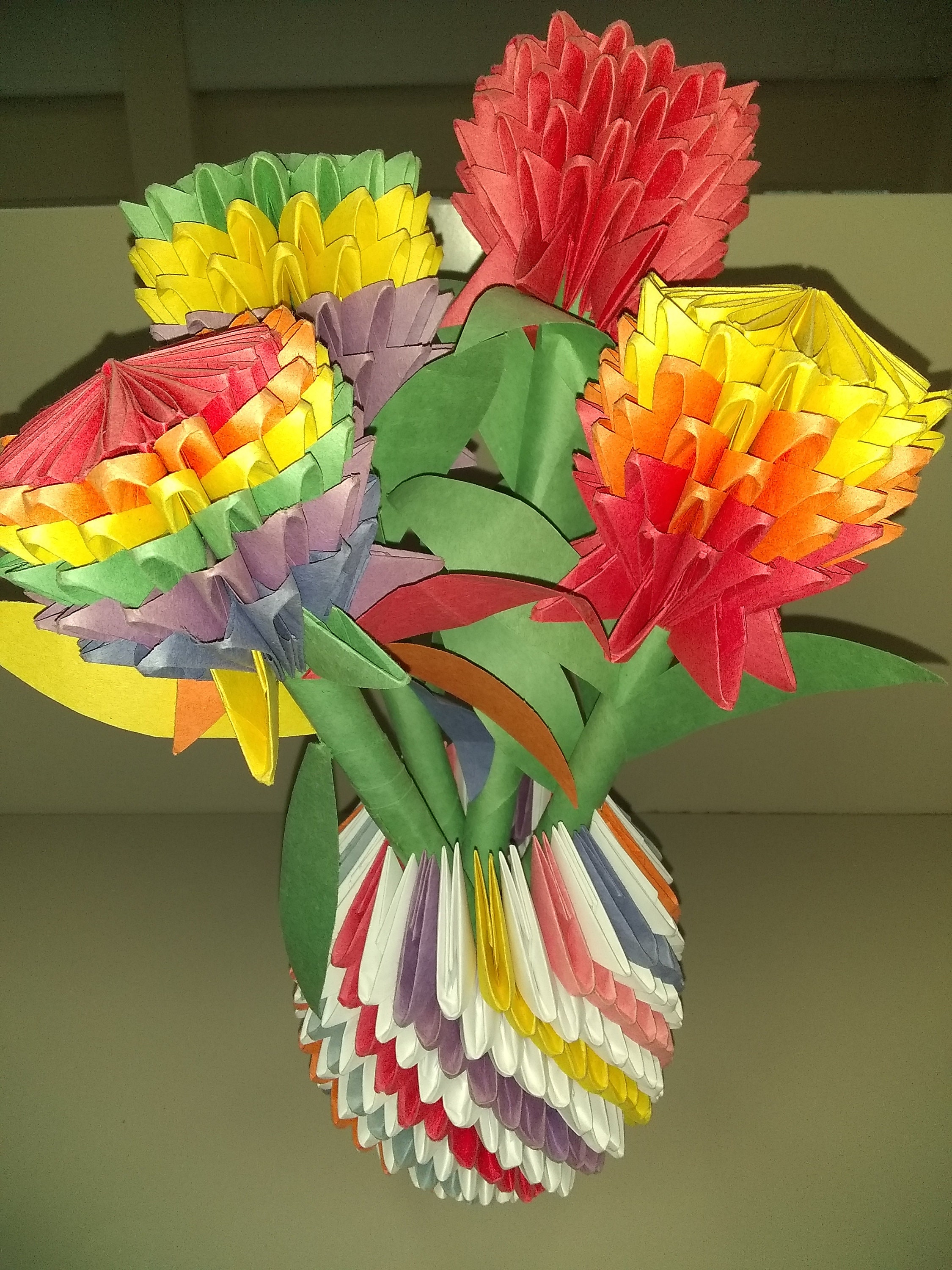 Modular Origami Vase With 4 Origami Roses - Etsy
