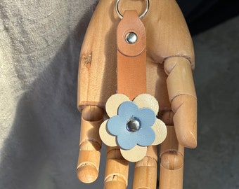 Handmade Leather Flower Keychain - Unique Floral Accessory - Perfect ...