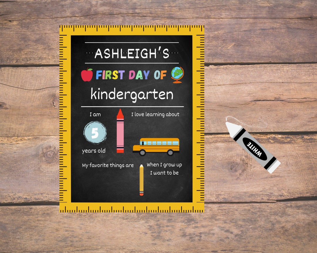 First Day of School Chalkboard Sign Customizable Printable Canva ...