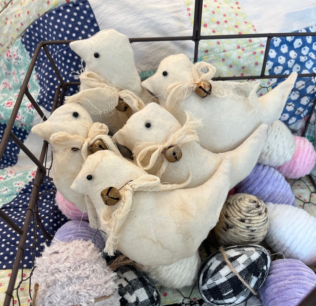 Primitive Farmhouse Chick Bowl Fillers Grungy Rustic Easter Ornaments ...