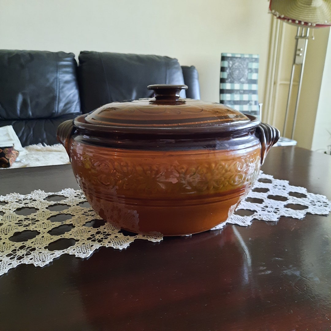 Large Clay Pot for Cooking. Vintage Glazed Ceramic Saucepan With Lid ...