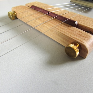 The Gentleman's Banjo Mute / Banjo / Mute / String Instrument ...