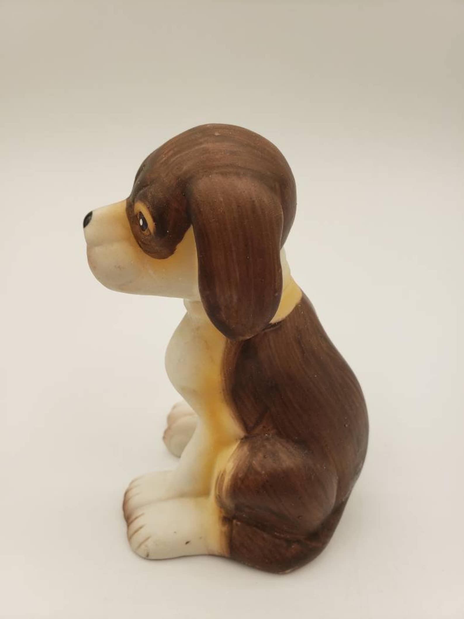 Beagle Dog Hand Painted Ceramic Figurine Statue Vintage Decor MIC ...
