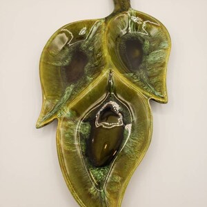 1960's Wade of California Pottery Avocado Green Leaf Dish Drip Glaze 2 ...