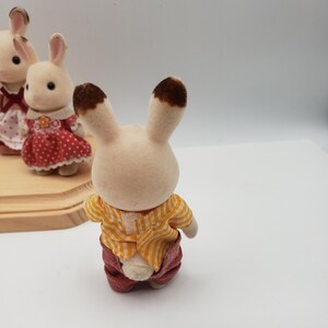 Calico Critters Sylvanian Family Chocolate Rabbit Hopscotch 4 Bunnies ...