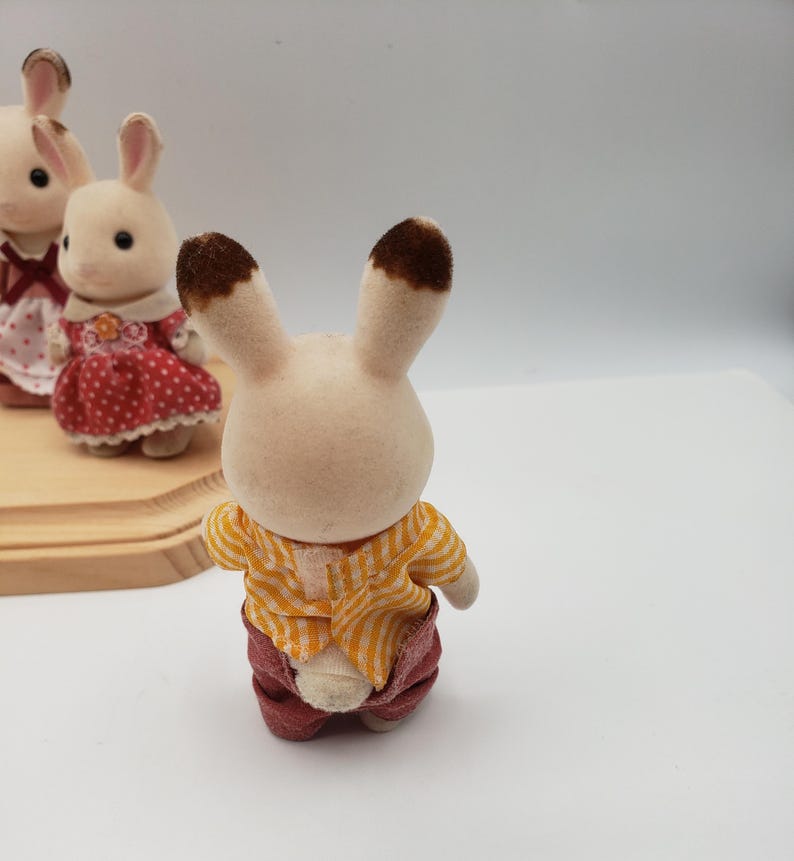 Calico Critters Sylvanian Family Chocolate Rabbit Hopscotch 4 Bunnies ...