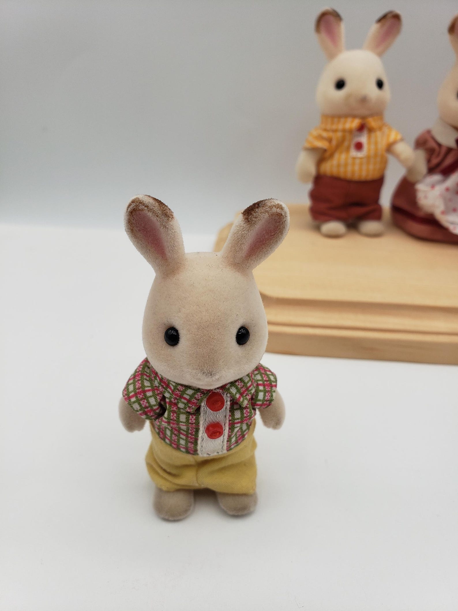 Calico Critters Sylvanian Family Chocolate Rabbit Hopscotch 4 Bunnies ...
