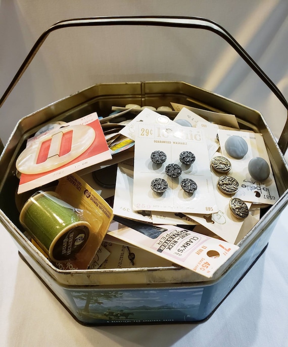 VINTAGE 106 Piece Sewing Box Kit & Sunshine Biscuit Tin Button - Etsy