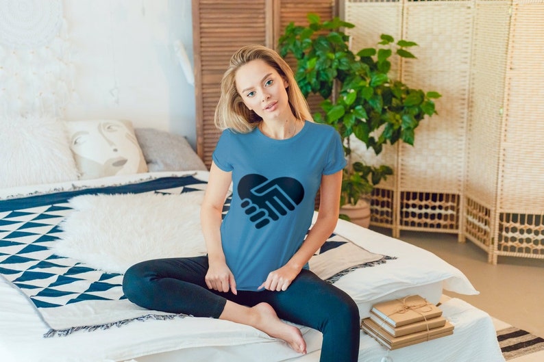 Holding Hands / SVG DXF EPS / Two Hands Holding a Handshake - Etsy