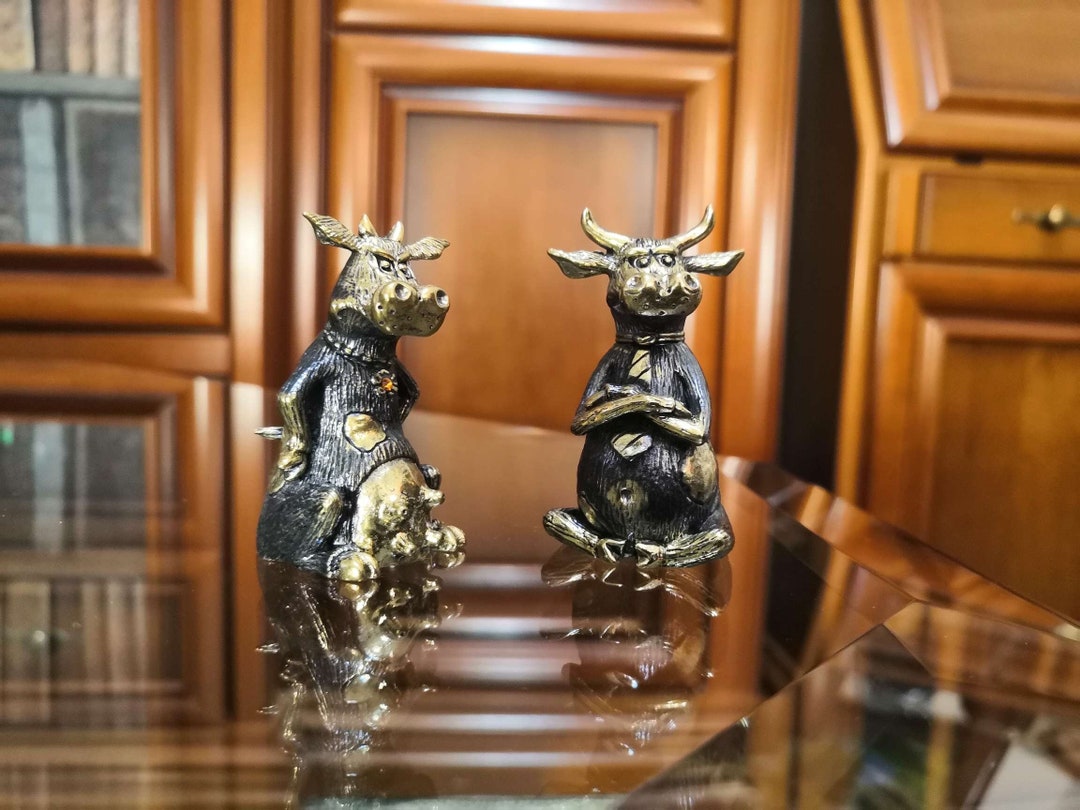 Very Evil Parents: Papa Bull and Mama Cow, Bell, Bronze Figure ...