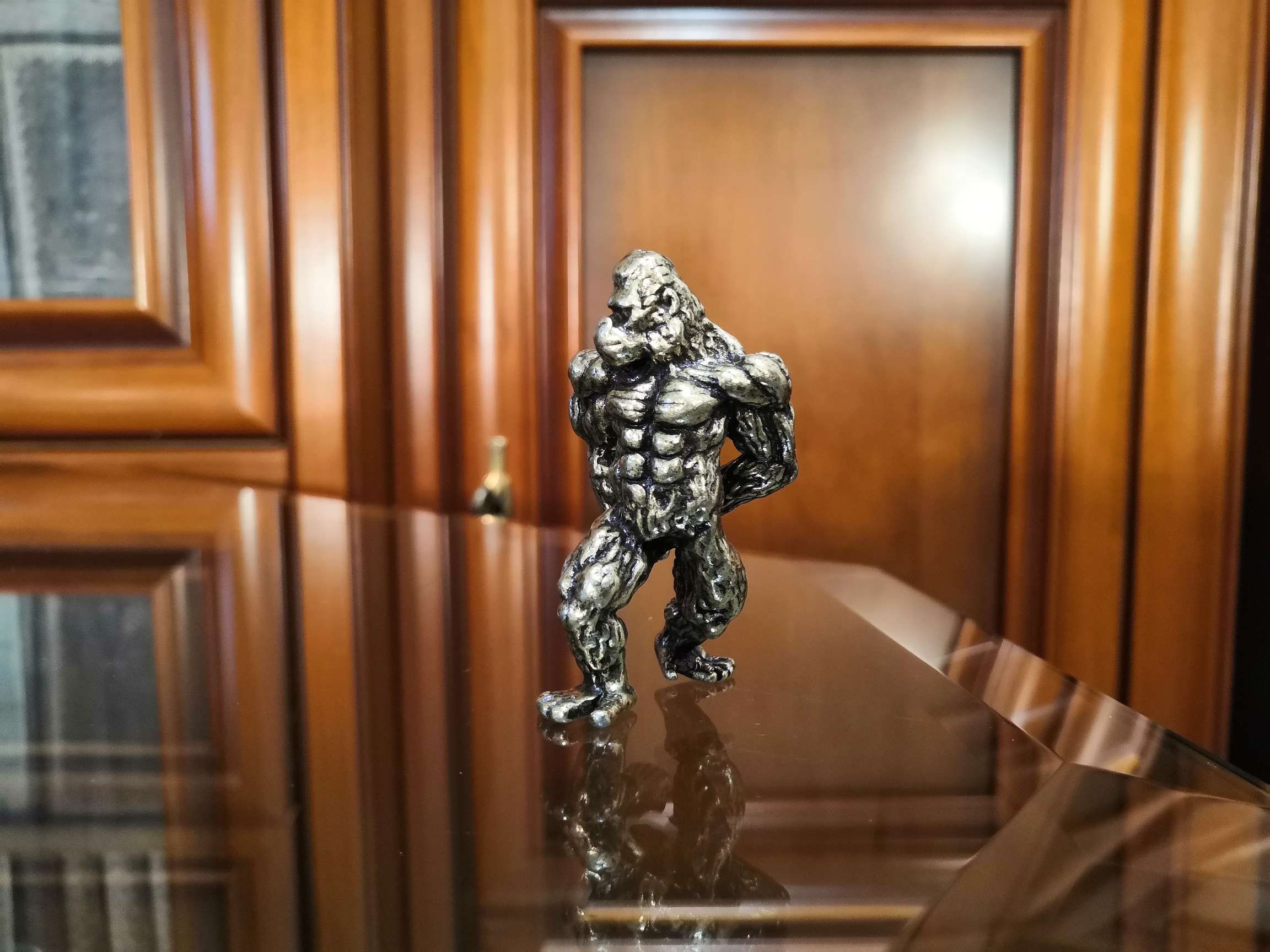 Gorilla Bodybuilding Gym Bronze Figure Statuette Statue Sculpture ...
