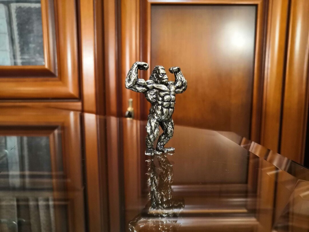 Gorilla Bodybuilding Gym Bronze Figure Statuette Statue Sculpture ...