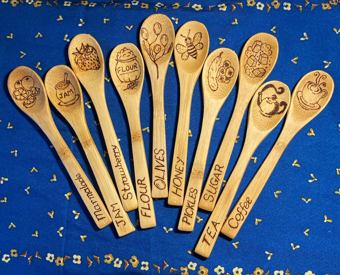 Small Decorated Wooden Spoons - Etsy UK