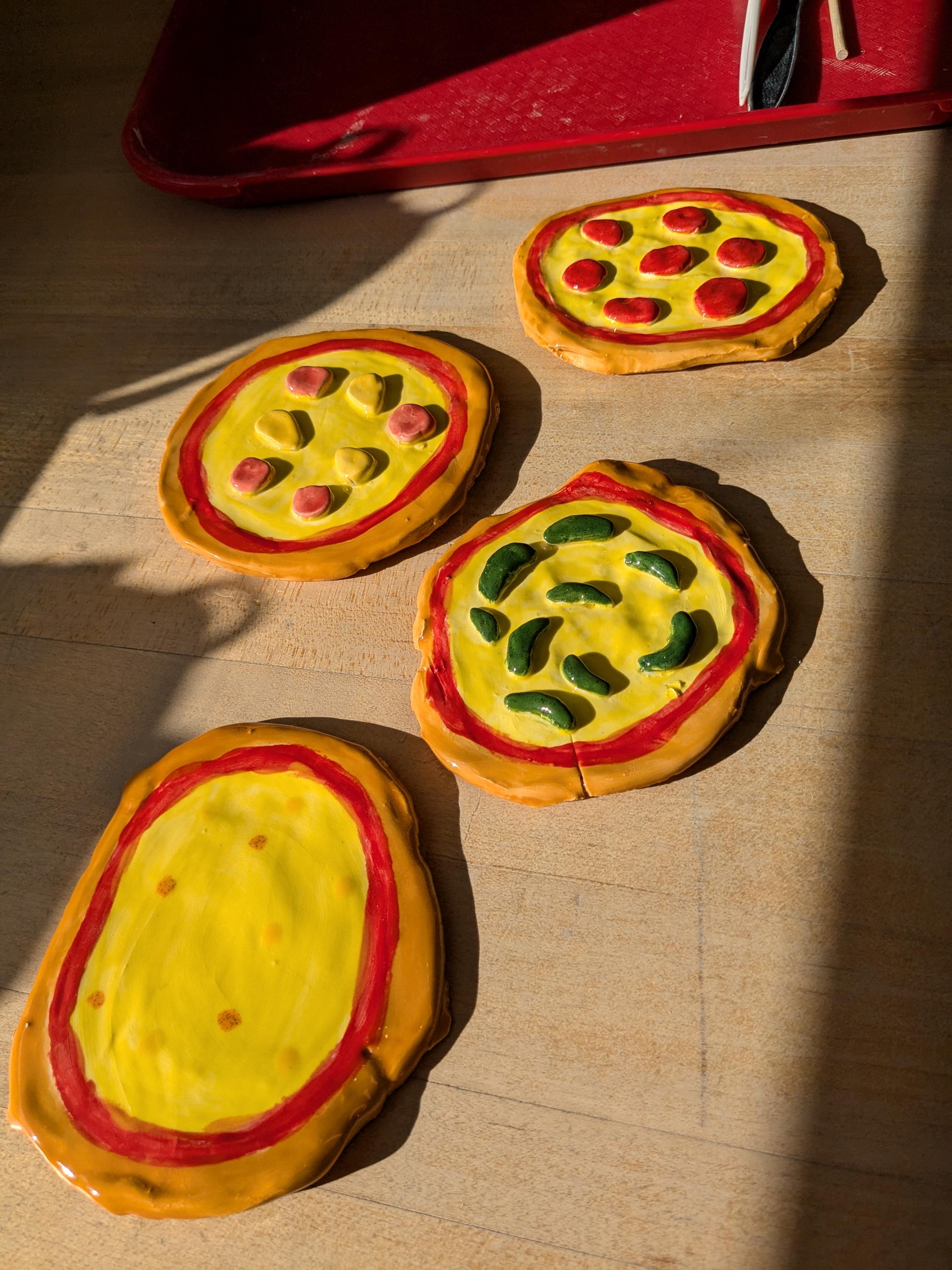 Ceramic Pizza Figurines, Set of 4 - Etsy