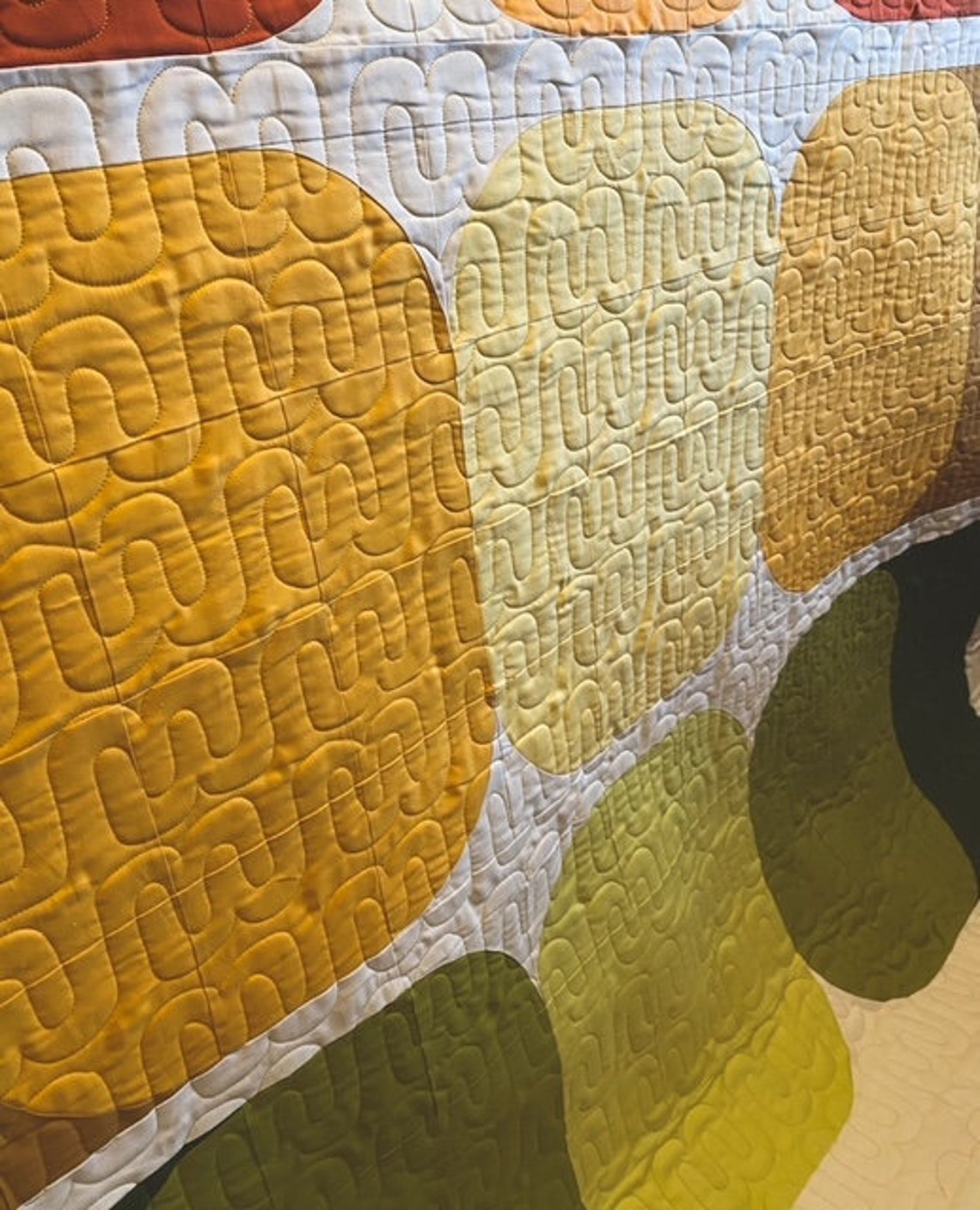 Fused Hues Quilt Pattern PDF Download Beginner Curves Sewing Quilting ...