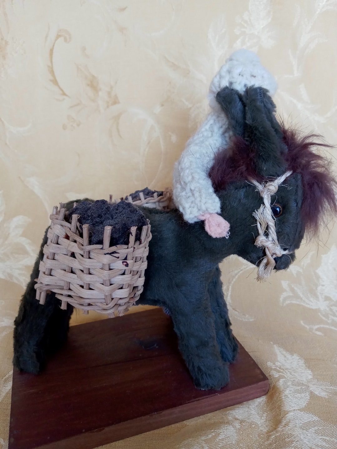 Doll: Irishman With Donkey and Baskets of Peat - Etsy