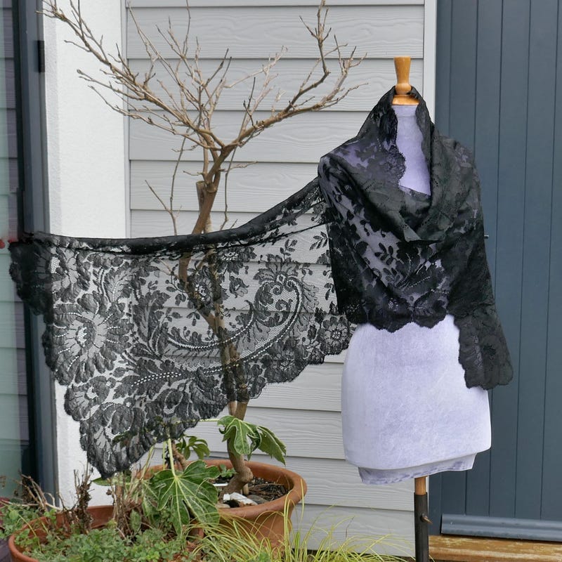 Victorian Shawl - Etsy