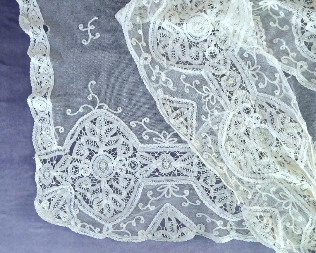 A 111" (282 Cm) Length of Antique Victorian Princess Lace - Suitable ...