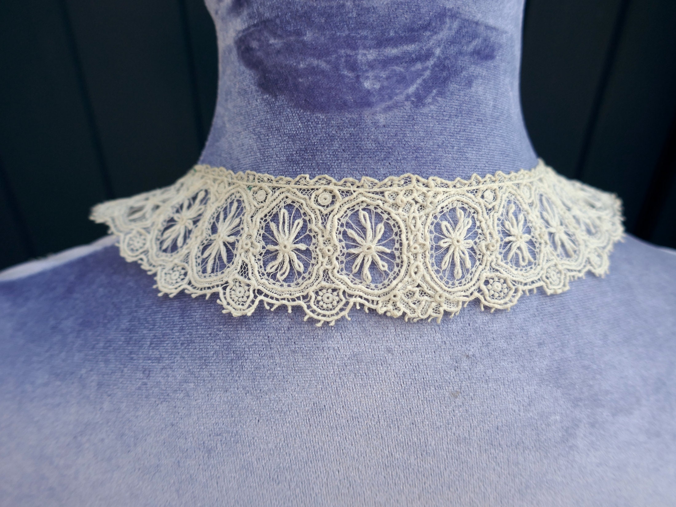 A Very Rare Antique Handmade Brussels Point De Gaze Guipure Lace Collar ...
