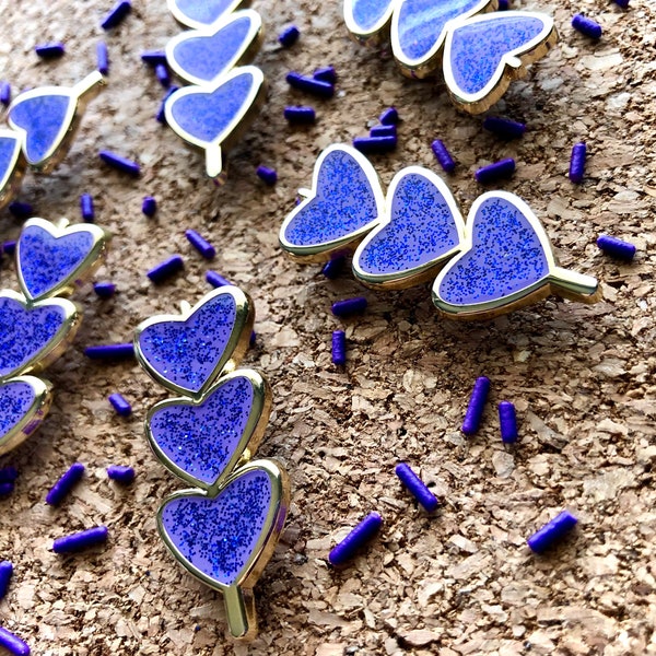 Heart Pin - Etsy