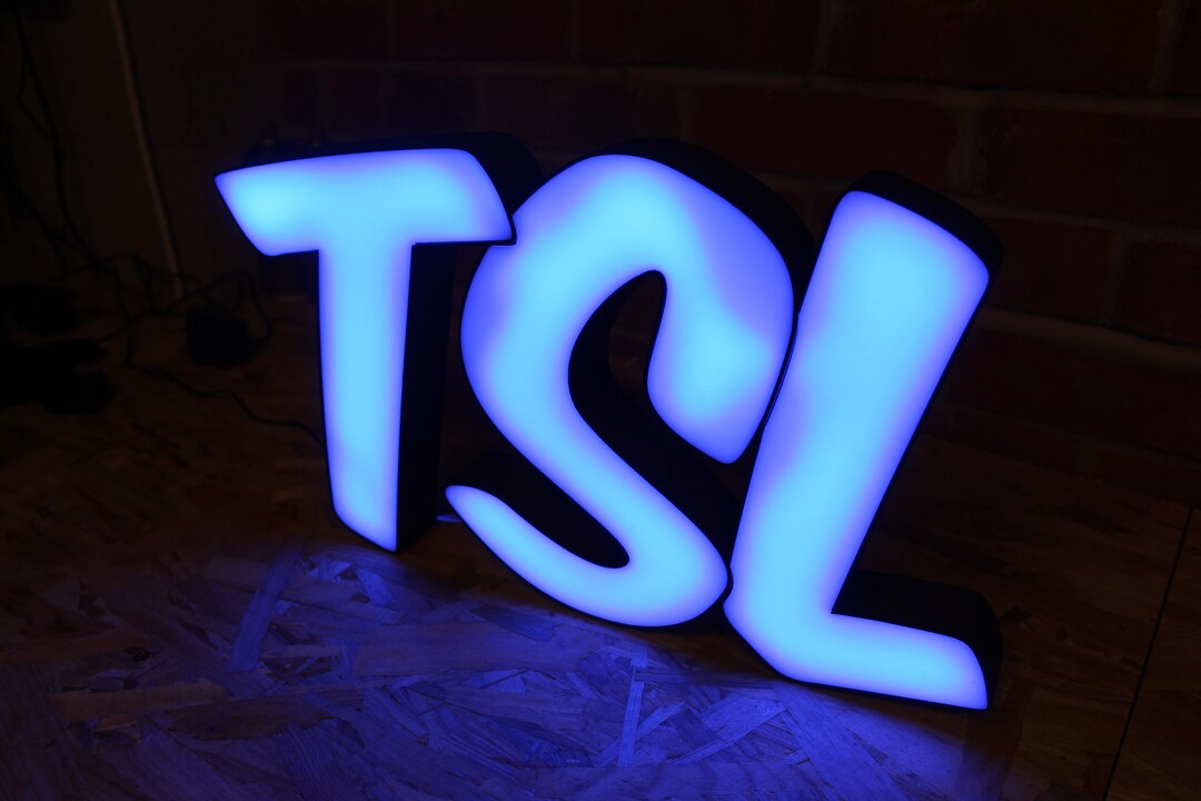 Light up LED POP Letters Completely Custom Built, Business Signage ...