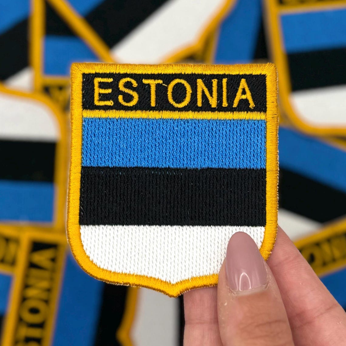 Estonia Flag Shield Patch – Embroidered Badge – Travel Souvenir Gift ...