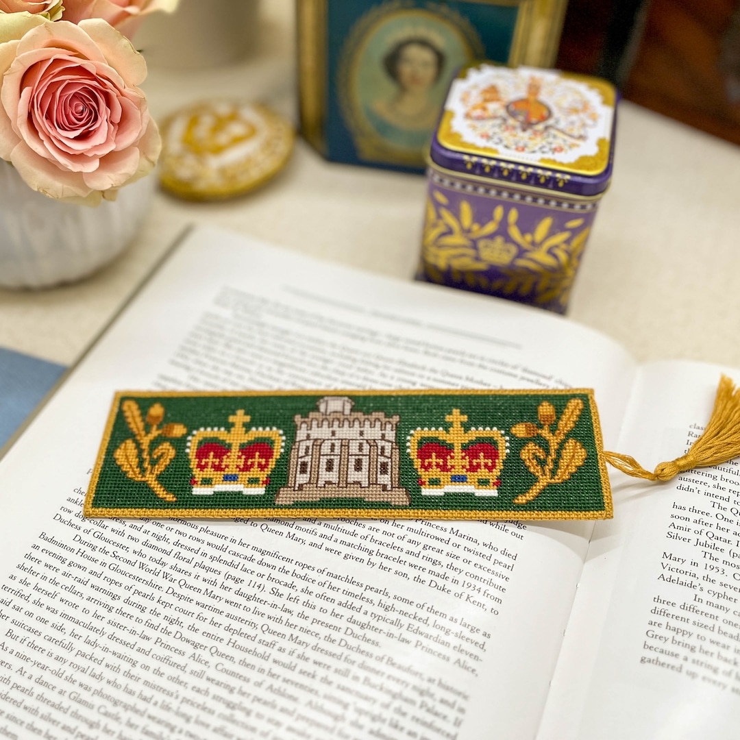 House of Windsor Bookmark Cross Stitch Pattern | PDF Instant Download ...