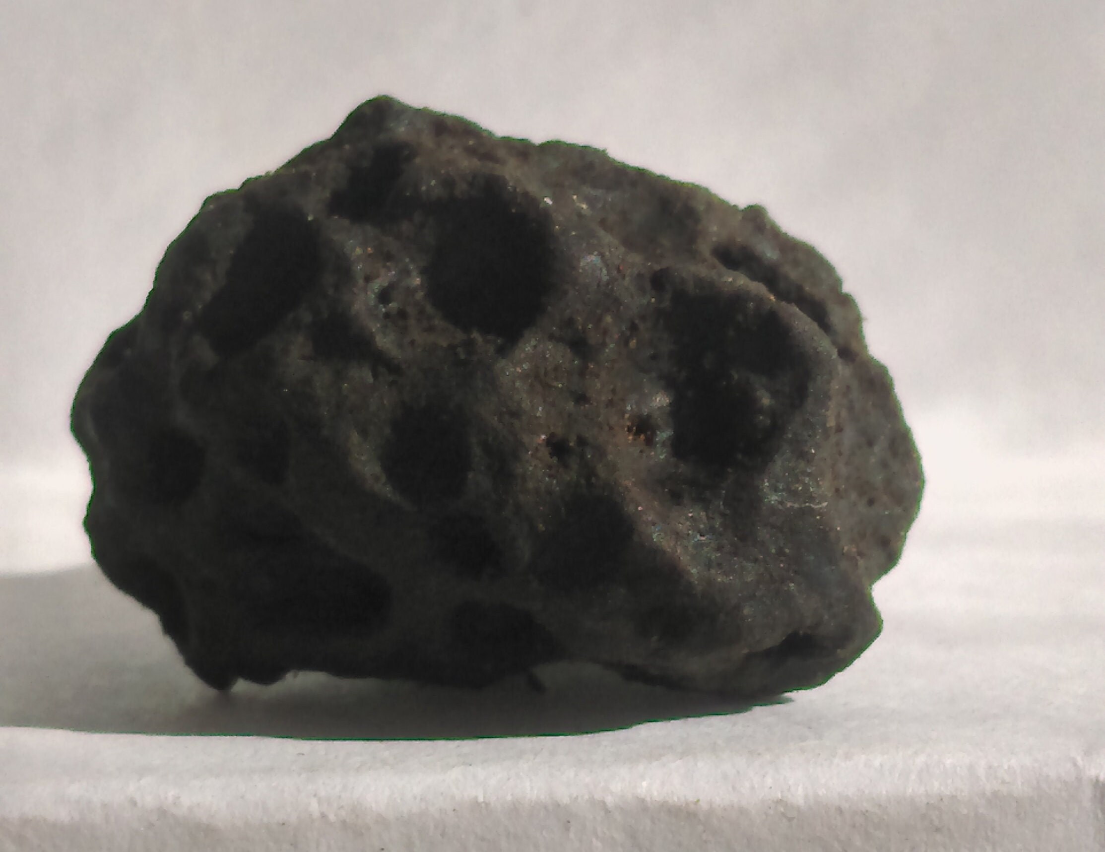 Lunar Achondrite Meteorite Vesicular Basalt 3.23 G - Etsy Canada