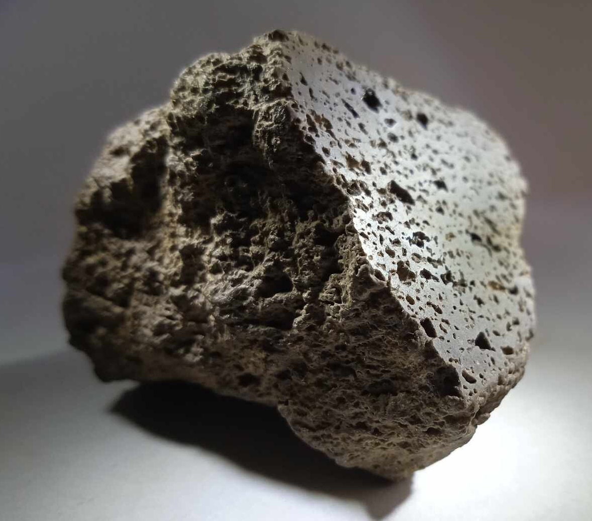 Gorgeous Augite-rich Vesicular Ilmenite Basalt Lunar Meteorite - Etsy