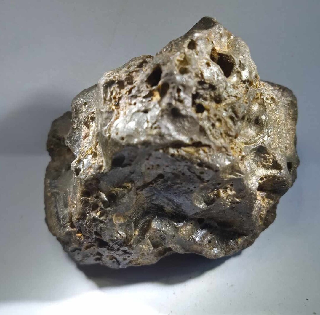 Superb Lunar Impactite Meteorite Melted Breccia Kreep Basalt / 41.39 G ...