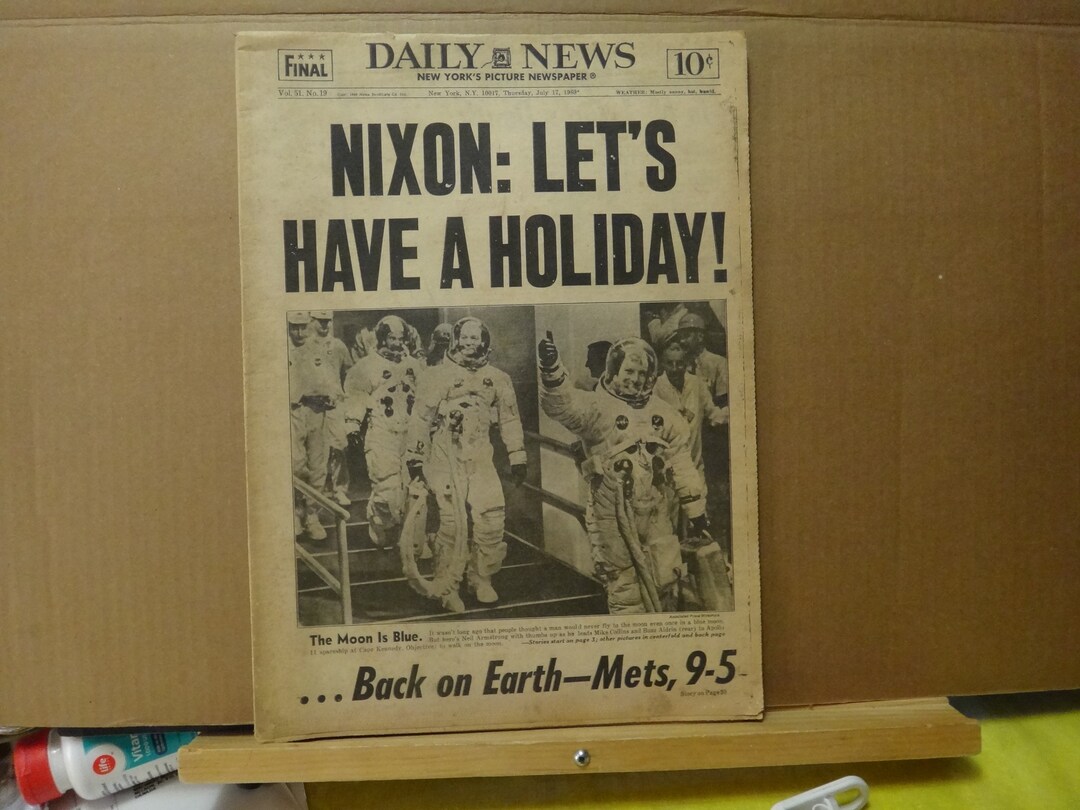 Newspaper - Space Flight -daily News - NIXON - LETS Hsve A HOLIDAY ...