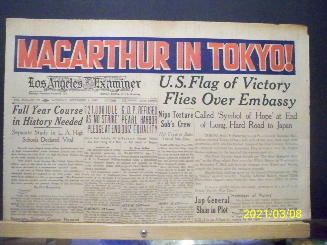 Los Angeles Examiner, Newspaper - U.S FLAG OF VICTORY - December 8 ...