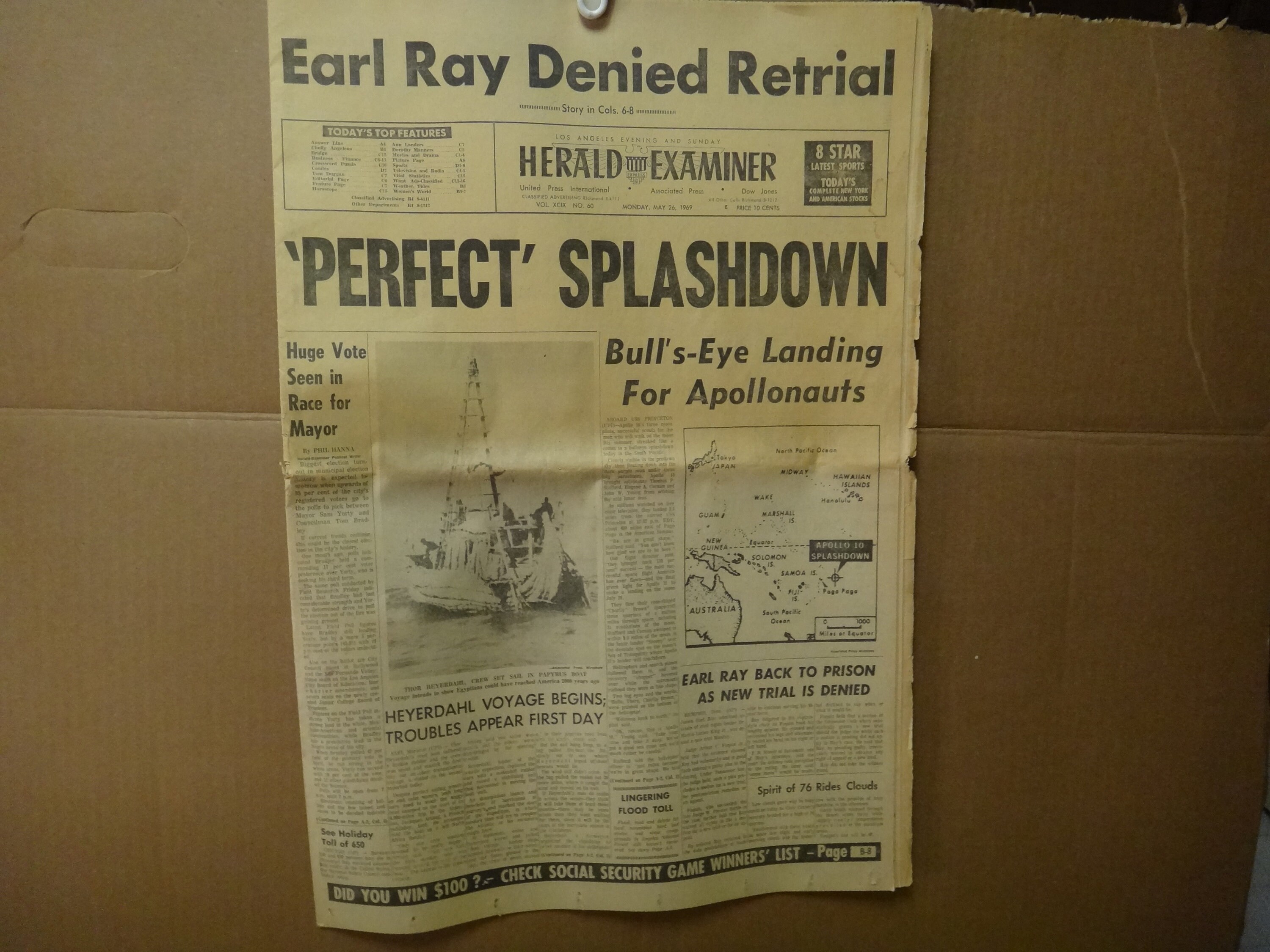 Newspaper - Space Flight -los Angeles Herald Examiner - PERFECT ...