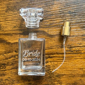 BOGO Gold Glass 100ml Perfume Bottle With Engraving, Perfect for ...