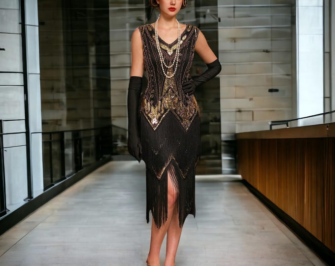Vintage 20s-style Cream Lace and Sequin Shift Dress, Flapper, Wedding ...