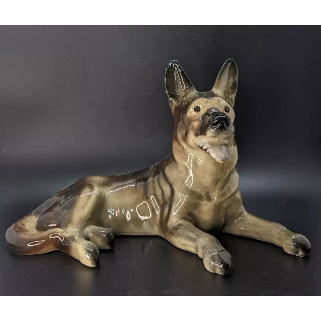 Vintage Porcelain German Shepherd Dog Figurine Hand Painted Alsatian 10 ...