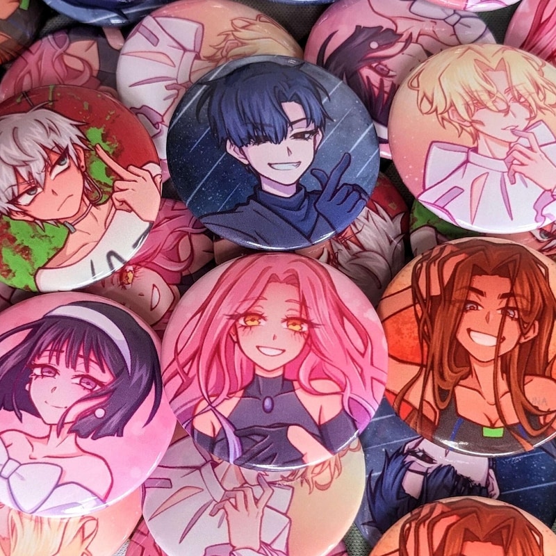 Hyuna and Mizi Pins - Etsy