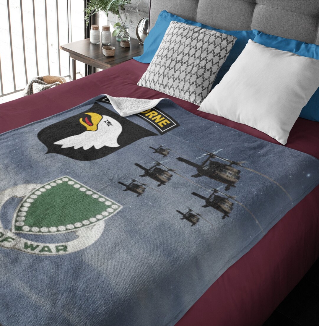 33rd CAV, 101st Airborne, 101st Airborne Sherpa Fleece Blanket, 101st ...