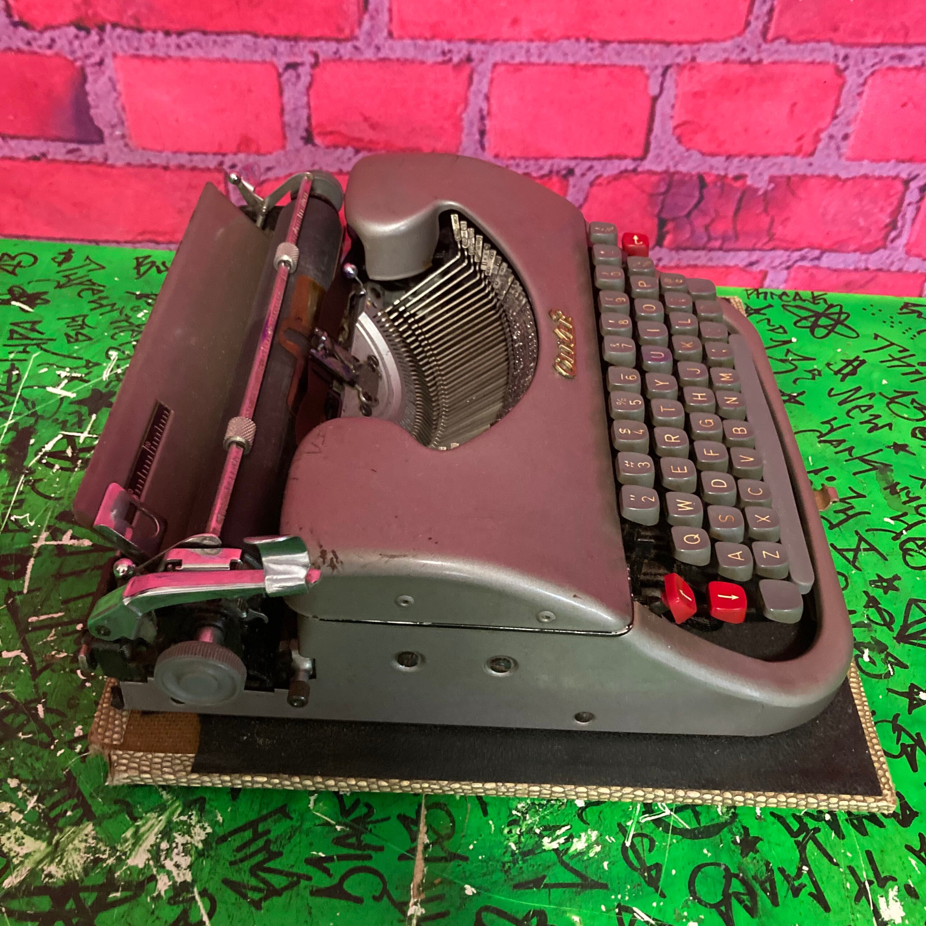 ULTRA RARE Fully Functional Oliver Courier Antique Typewriter - Etsy