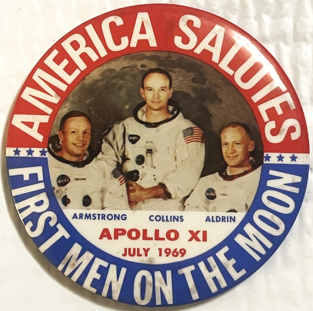 Original 1969 Apollo 11 Pinback Button NOS Large 3.5 Inch Moon Landing ...