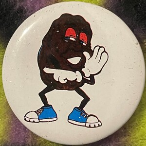 Vintage 1980s Complete Set All 9 California Raisins Tin Pins WOW the ...