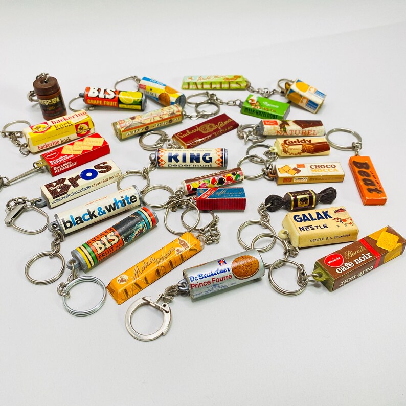 25 Vintage Super Cool Advertising Keyring Keychain Keyrings From the ...