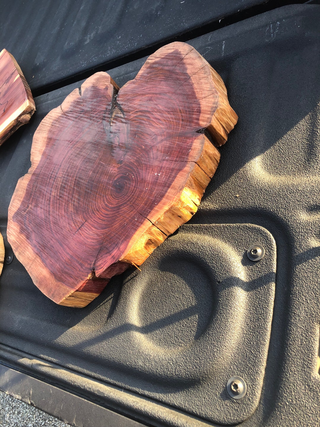 Round Cedar Serving Tray - Etsy