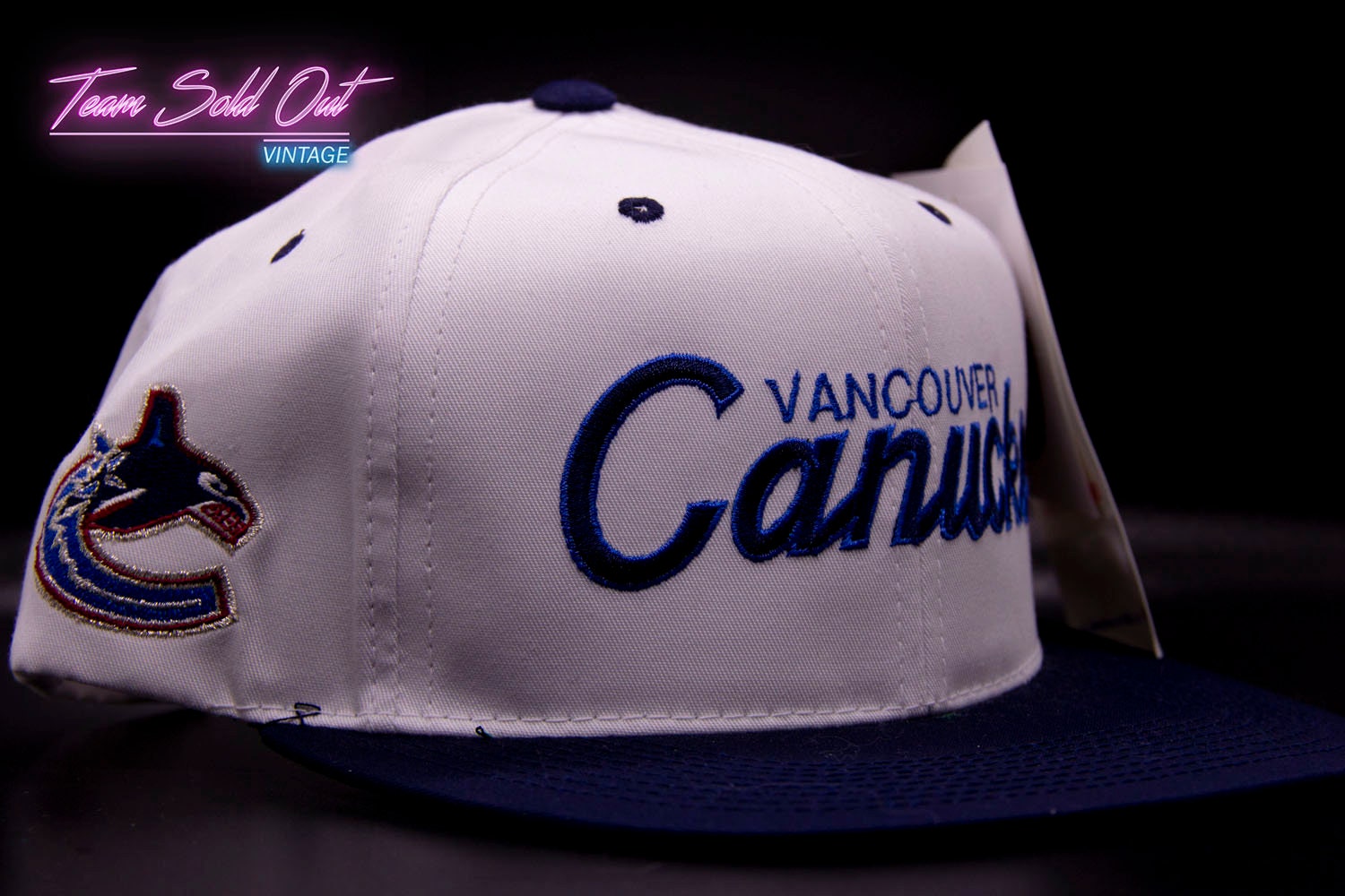 Vintage Sports Specialties Double Script Vancouver Canucks Snapback Hat ...