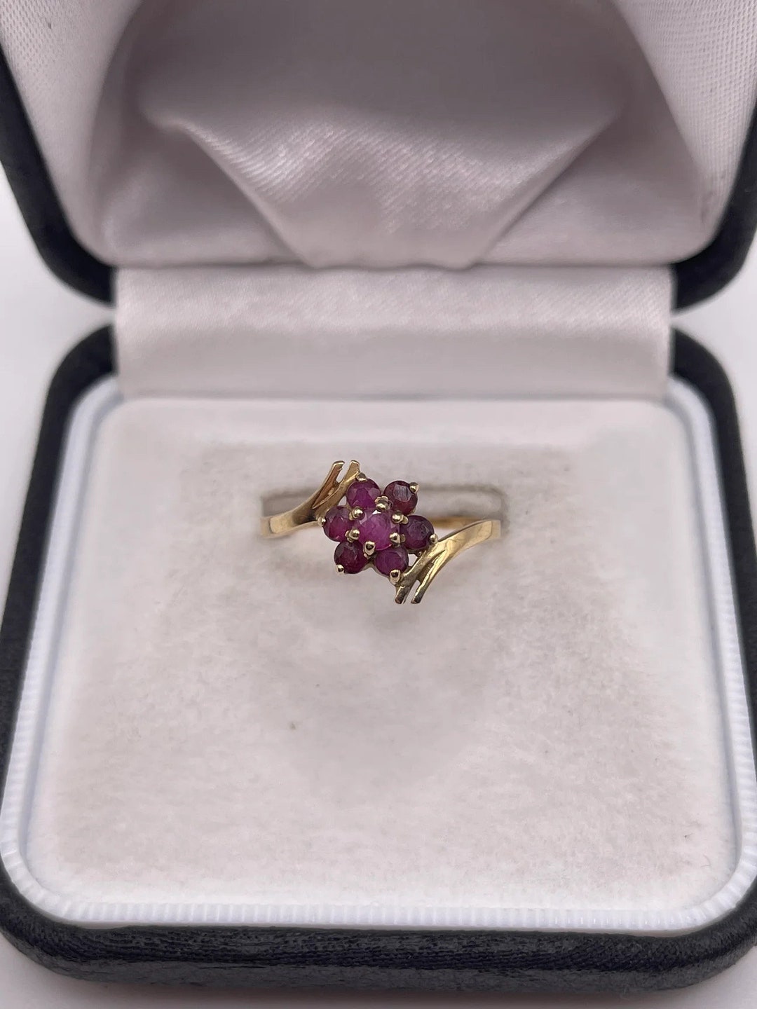 9ct Gold Ruby Cluster Ring - Etsy