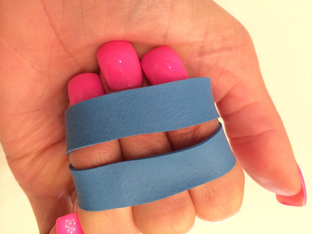 Pkg of 24 Each Rubber Bands #81 Blue 2" X 1/2" Broccoli Bands Stretch ...