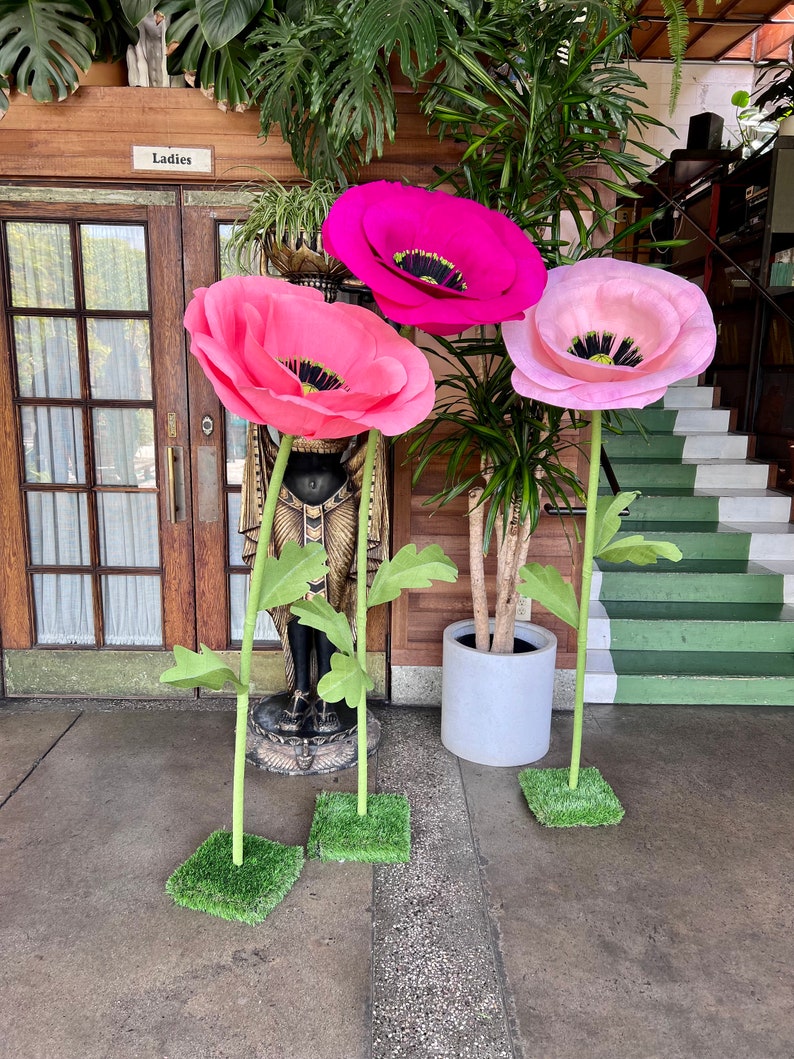 Giant Crepe Paper Poppy Flower Photo Backdrops Weddings - Etsy