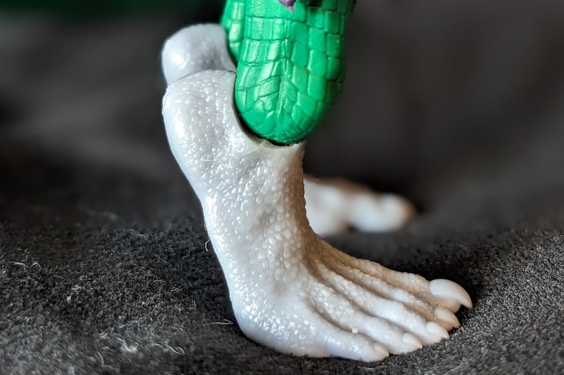 1/12 3D Printed Lizard Feet Sculpt Spider Villain - Etsy